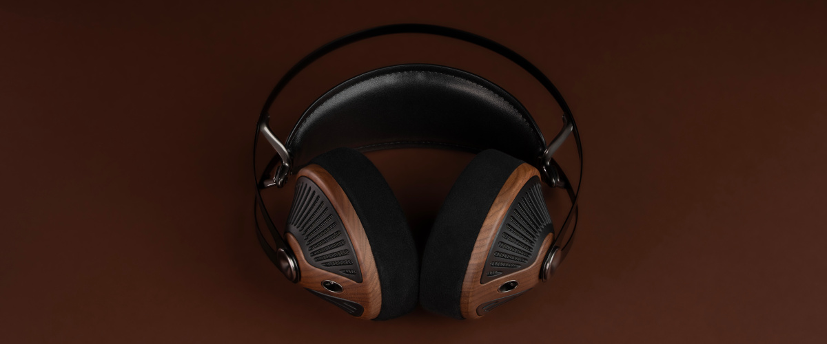 105 SILVA : le nouveau casque audio ouvert signé Meze - Blog Cobra